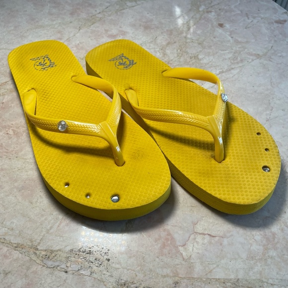 Shoes | Y2k Diamond Yellow Flip Flop Sandals | Poshmark